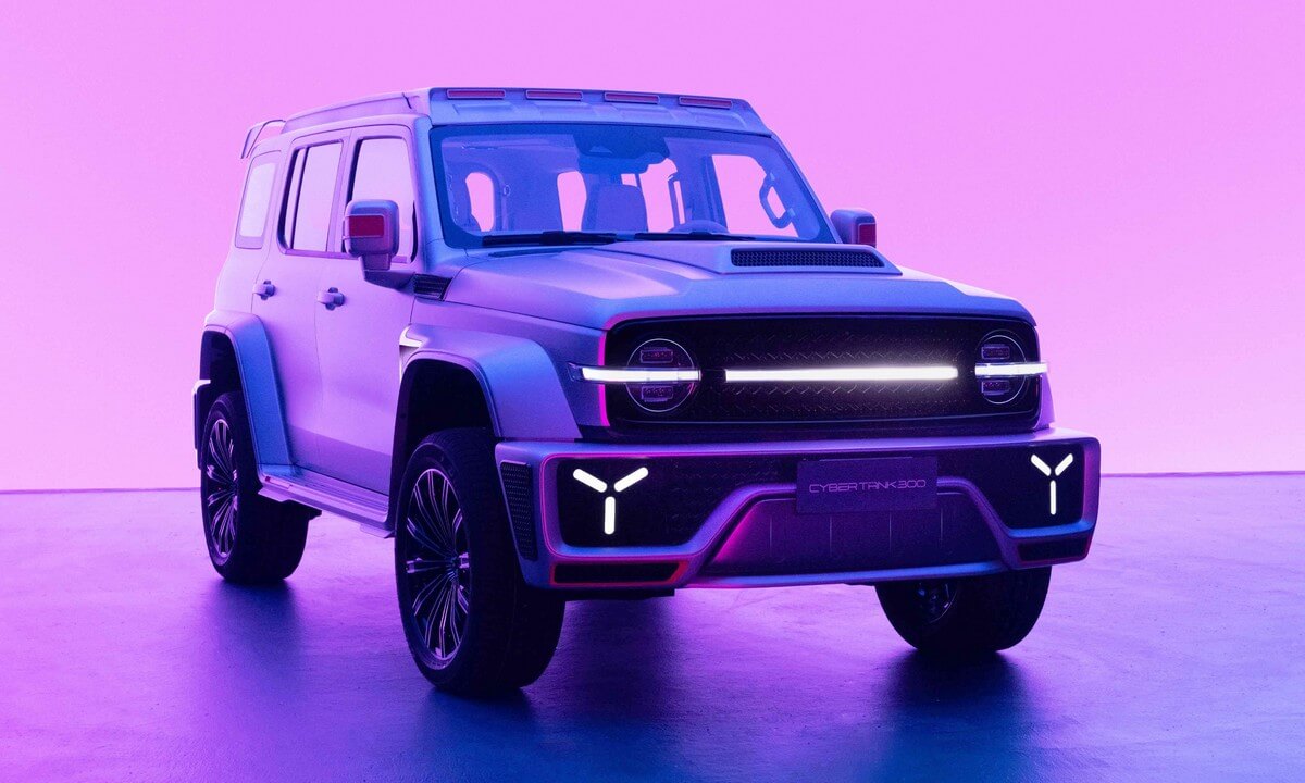WEY Cyber Tank 300 is a Slick-Looking Chinese SUV