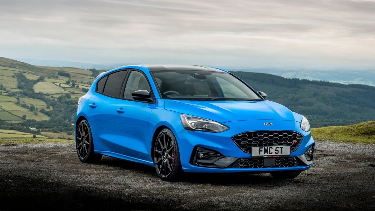 Ford Introduces Focus ST Edition with Adjustable Suspensions
