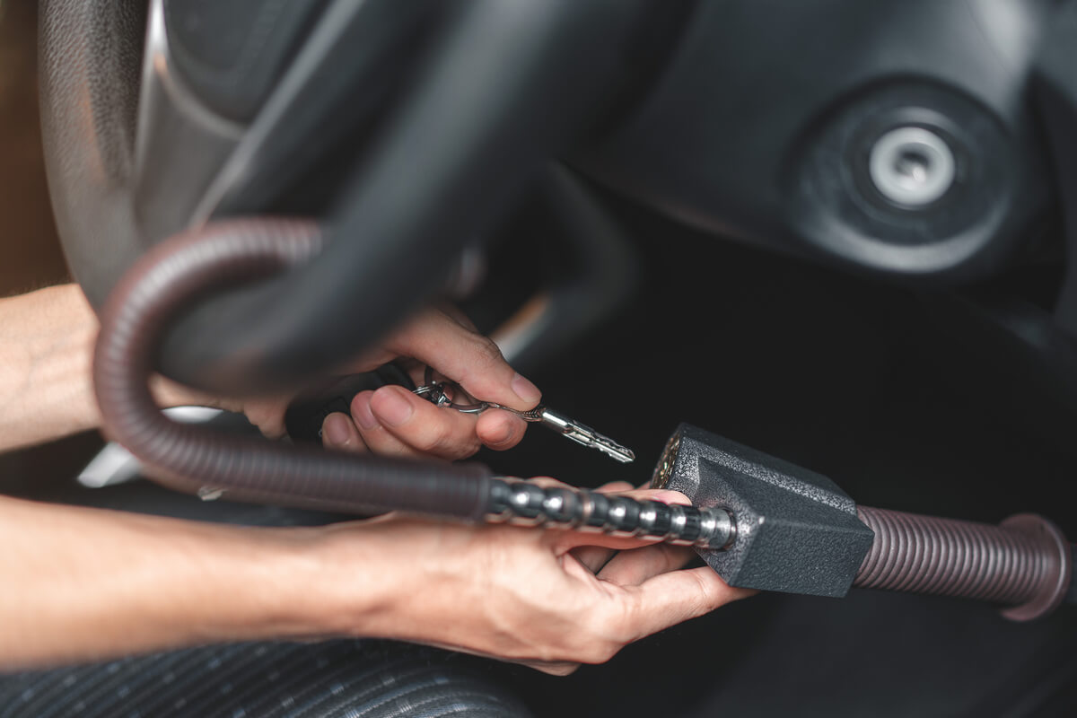 Best Steering Wheel Locks to Keep Your Car Safe When You Are Away