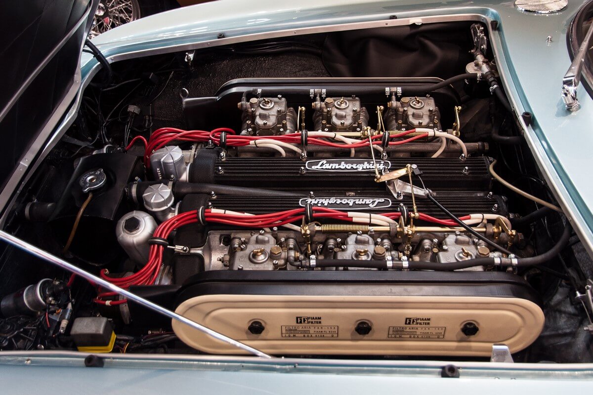 A Brief History of Lambo's V12 Supercars | Part 1: The Birth of the Beast