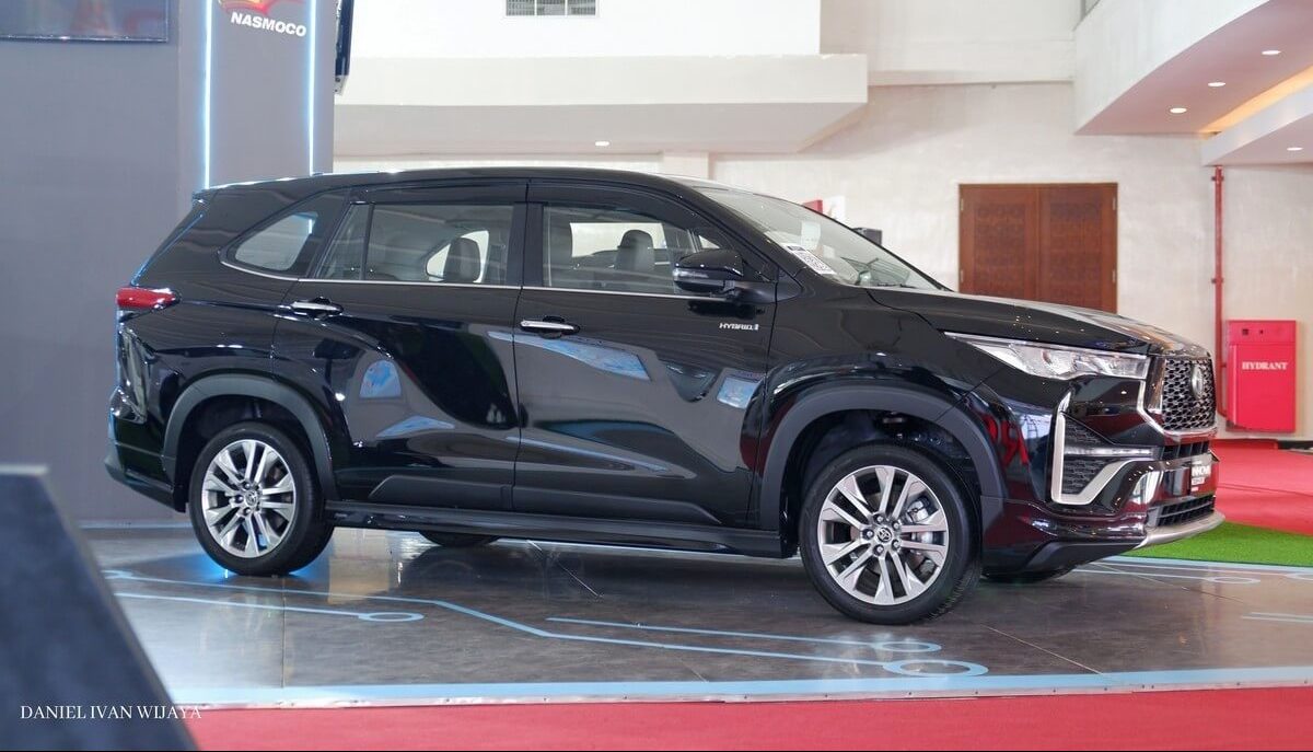 First Look: 2023 Toyota Innova – The TNGA-Based Minivan/SUV