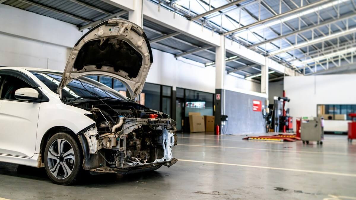 How to Choose the Right Site for Your Auto Repair Shop