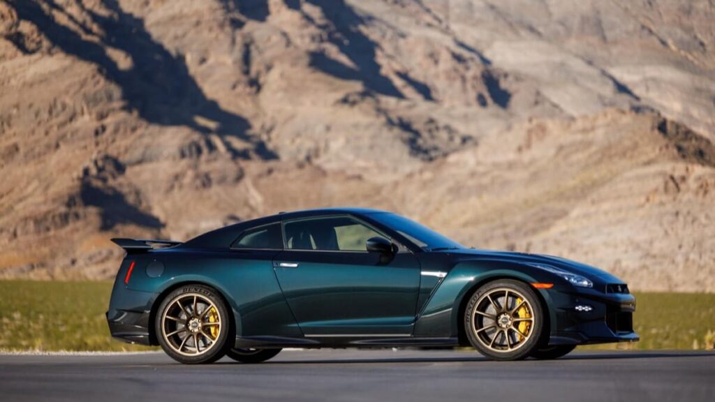 Farewell, R35: Nissan Ends the GT-R with Two Special Editions