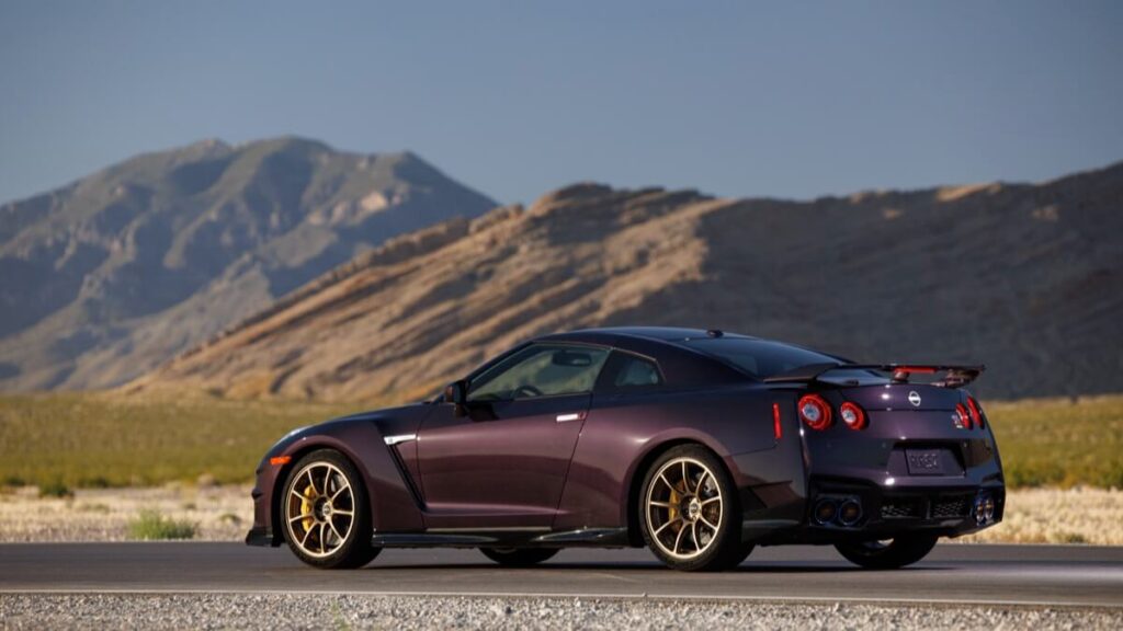 Farewell, R35: Nissan Ends the GT-R with Two Special Editions