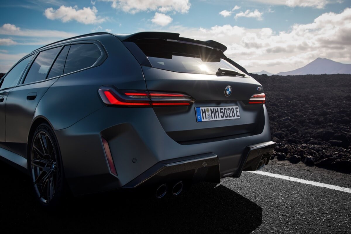 2025 BMW M5 Touring: The Ultimate Family Car Arrives in the US