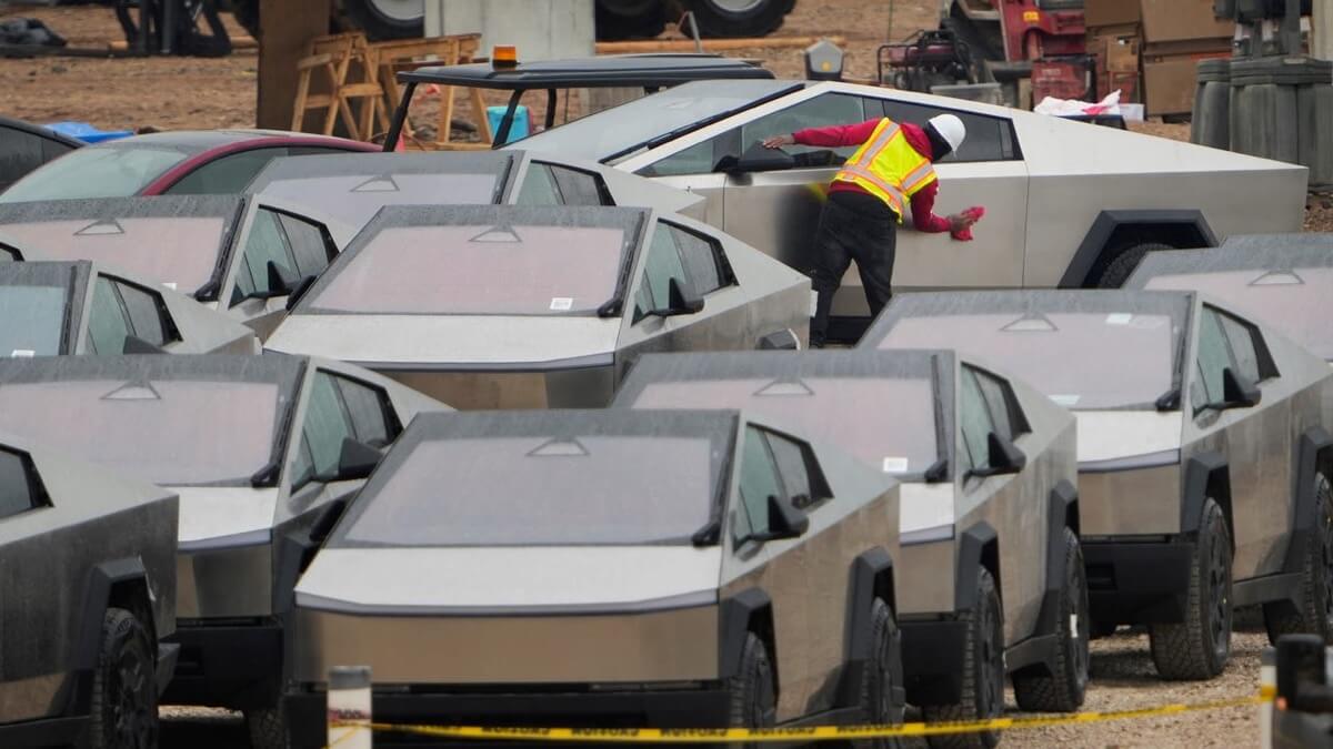 Tesla Cybertruck Faces Sixth Recall of the Year Over Inverter Issues